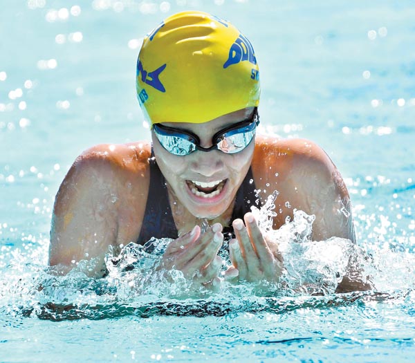 Past, future on full display at state meet | News, Sports, Jobs - Maui News